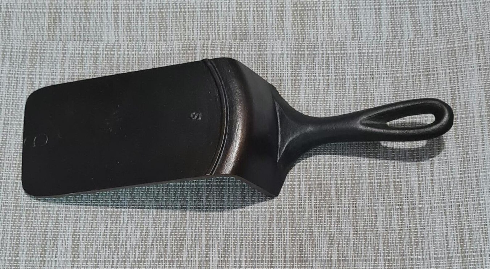 SPATULA! Vintage Lodge #6 Cast Iron Skillet Repurposed Spatula, S ...