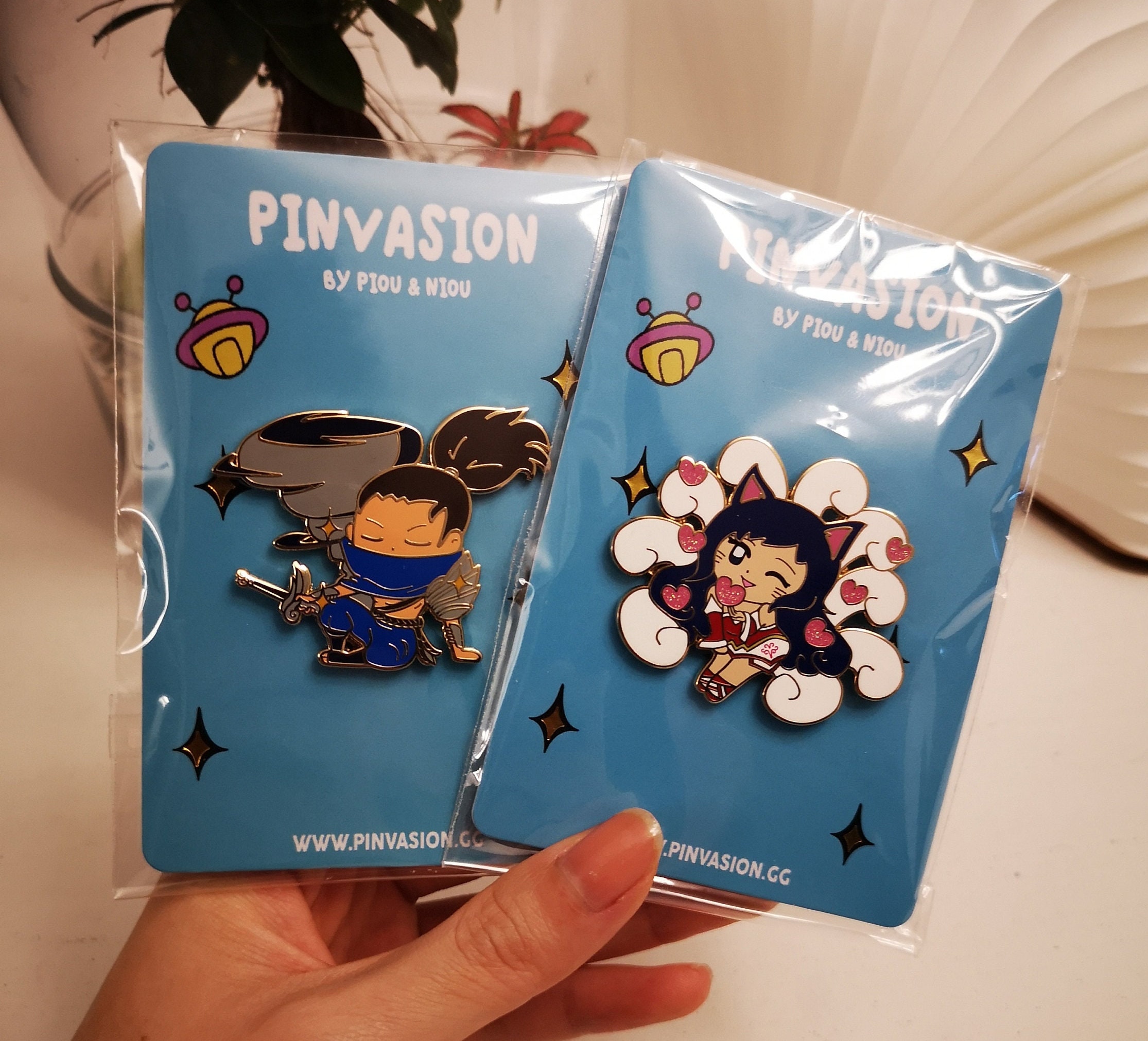 League of Legends : Ahri/yasuo Gold Plated Enamel Pin (2) - Etsy