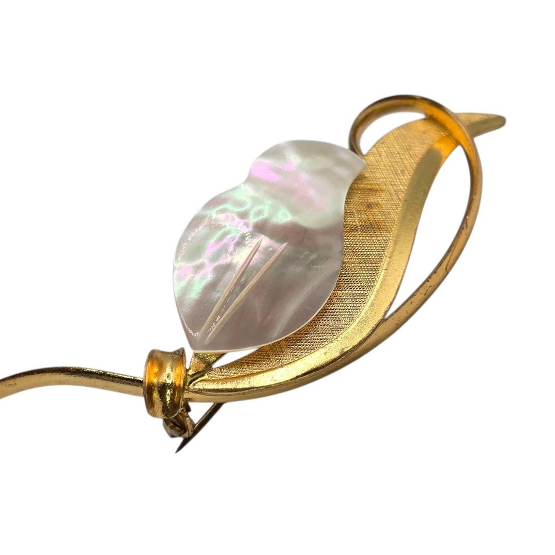 Vintage Western Brooch Germany Mother of Pearl Leaf Gold Tone Floral ...