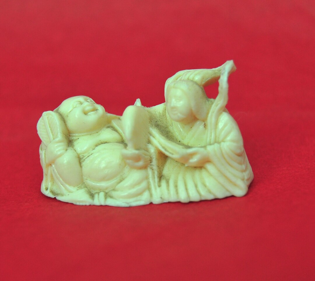 Vintage Japanese Detailed Netsuke Detailed MAN Sitting With a Religious ...