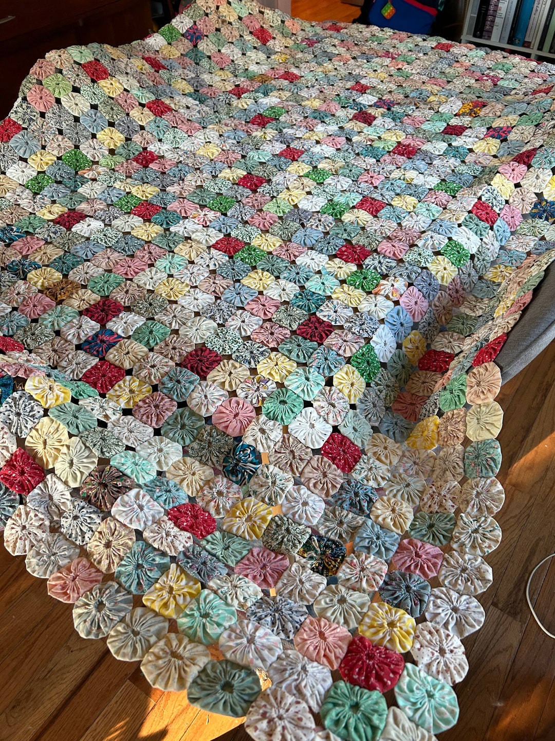 Incredible Vintage Yo-yo Quilt - Etsy Canada