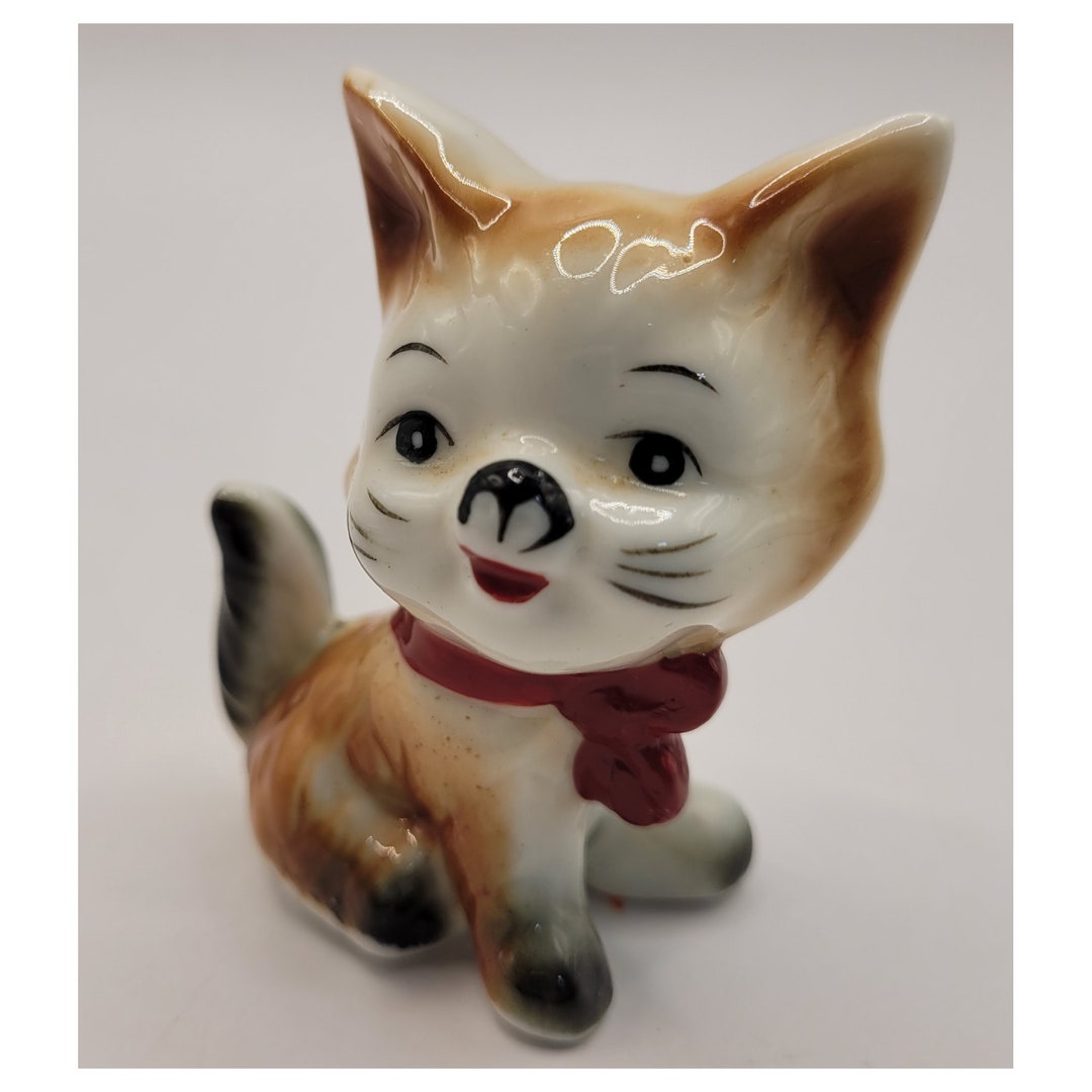 Vintage Porcelain Cat Figurine, Seated Cat With Red Bow, Vintage Cat ...