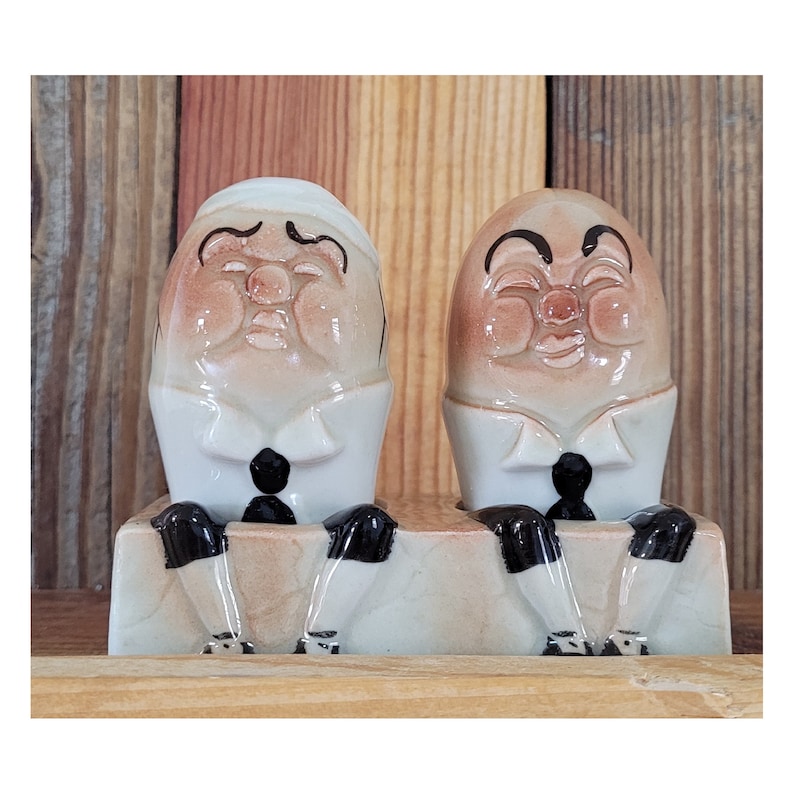 Grumpy Egg Men Salt and Pepper Shakers Humpty Dumpty Egg - Etsy