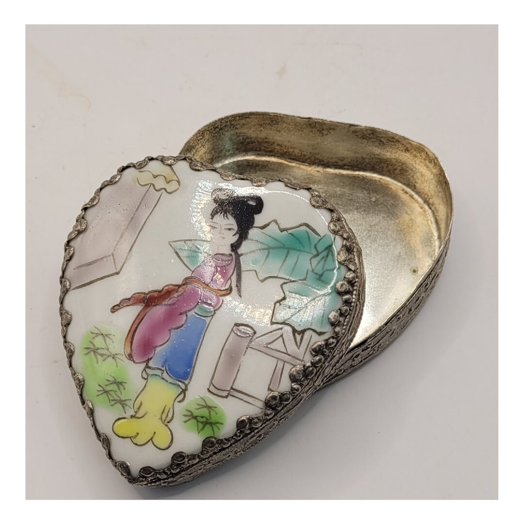 Vintage Geisha Trinket, Silver Plated and Heart Shaped Painted ...
