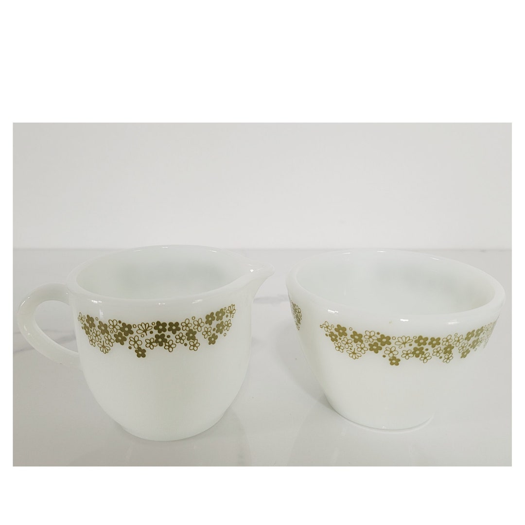Vintage Corning Pyrex Spring Blossom, Crazy Daisy Creamer and Sugar ...