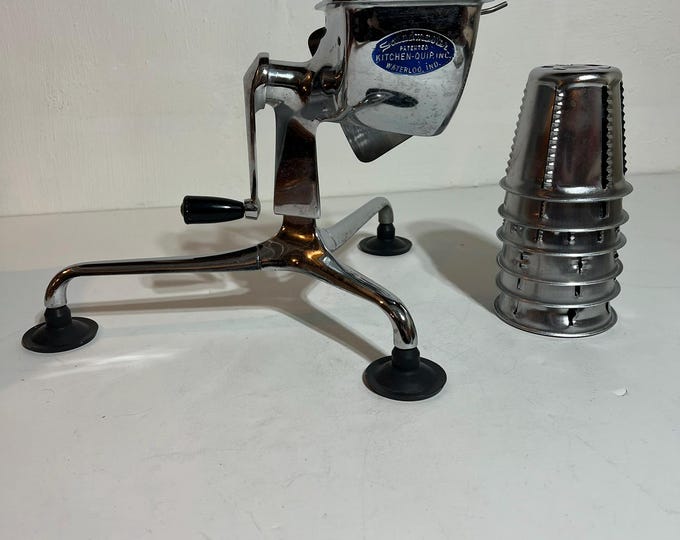 Vintage Saladmaster Food Processor Hand Crank Shredder Slicer W/6 ...