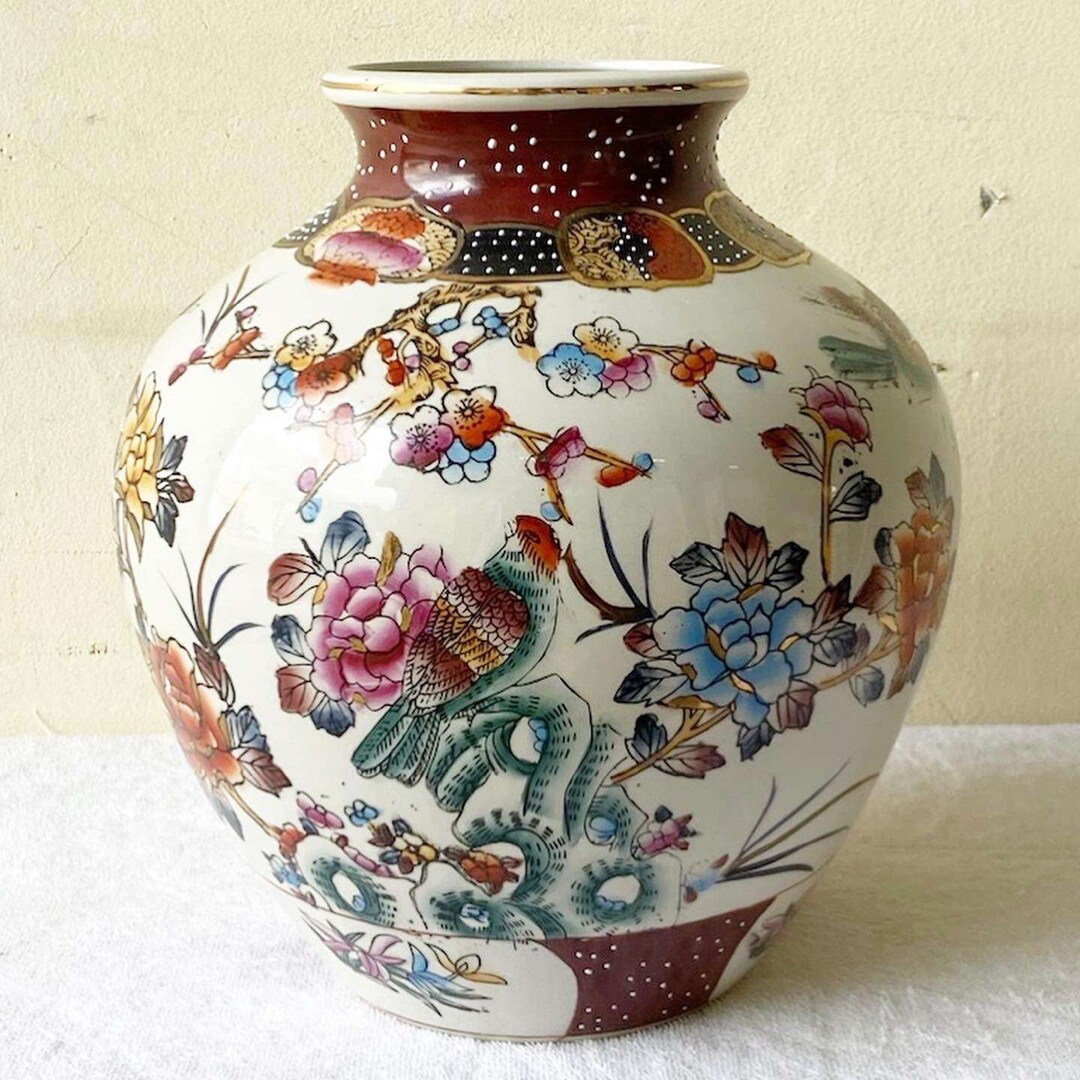 Vintage Chinese Hand Painted Vase - Etsy