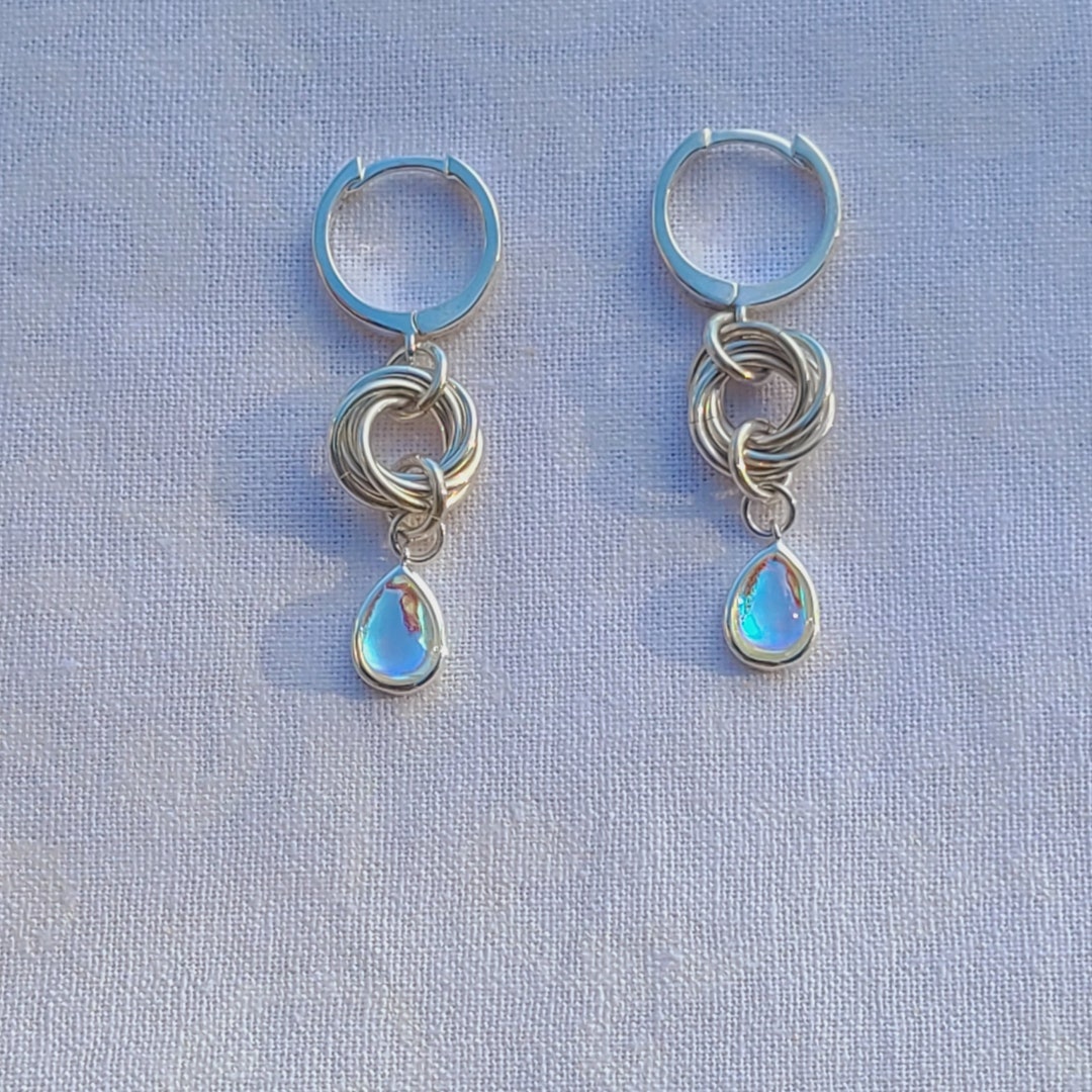 Silver Chain Maille Rings and Dangling Iridescent Teardrop Huggie ...