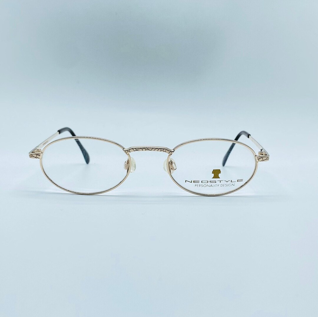 Neostyle Mod. Academic 77 808 / 90s / Vintage Slim Oval Unique ...