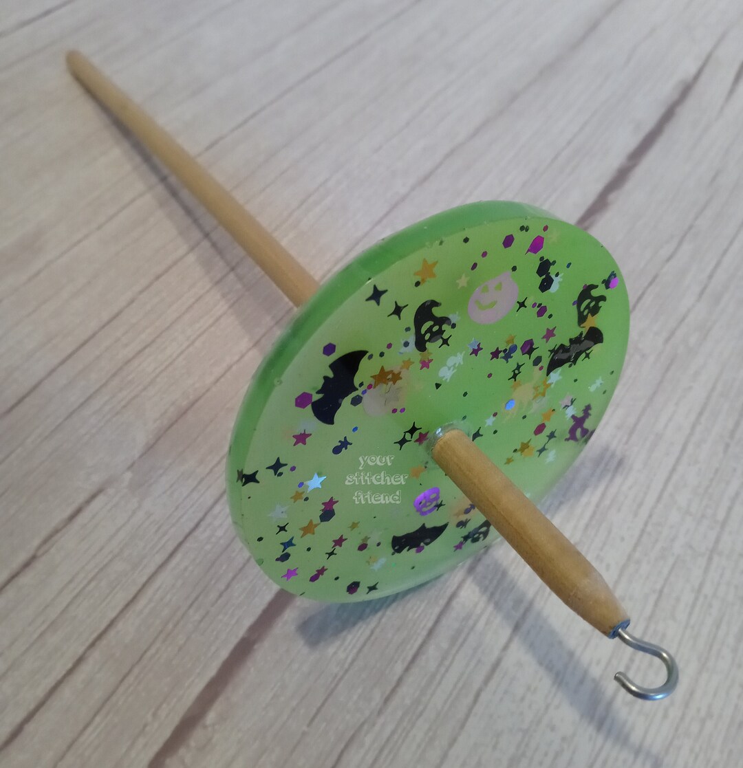 SPINDLE Glow in the Dark Halloween Drop Spindle | Resin Art Top Whorl ...