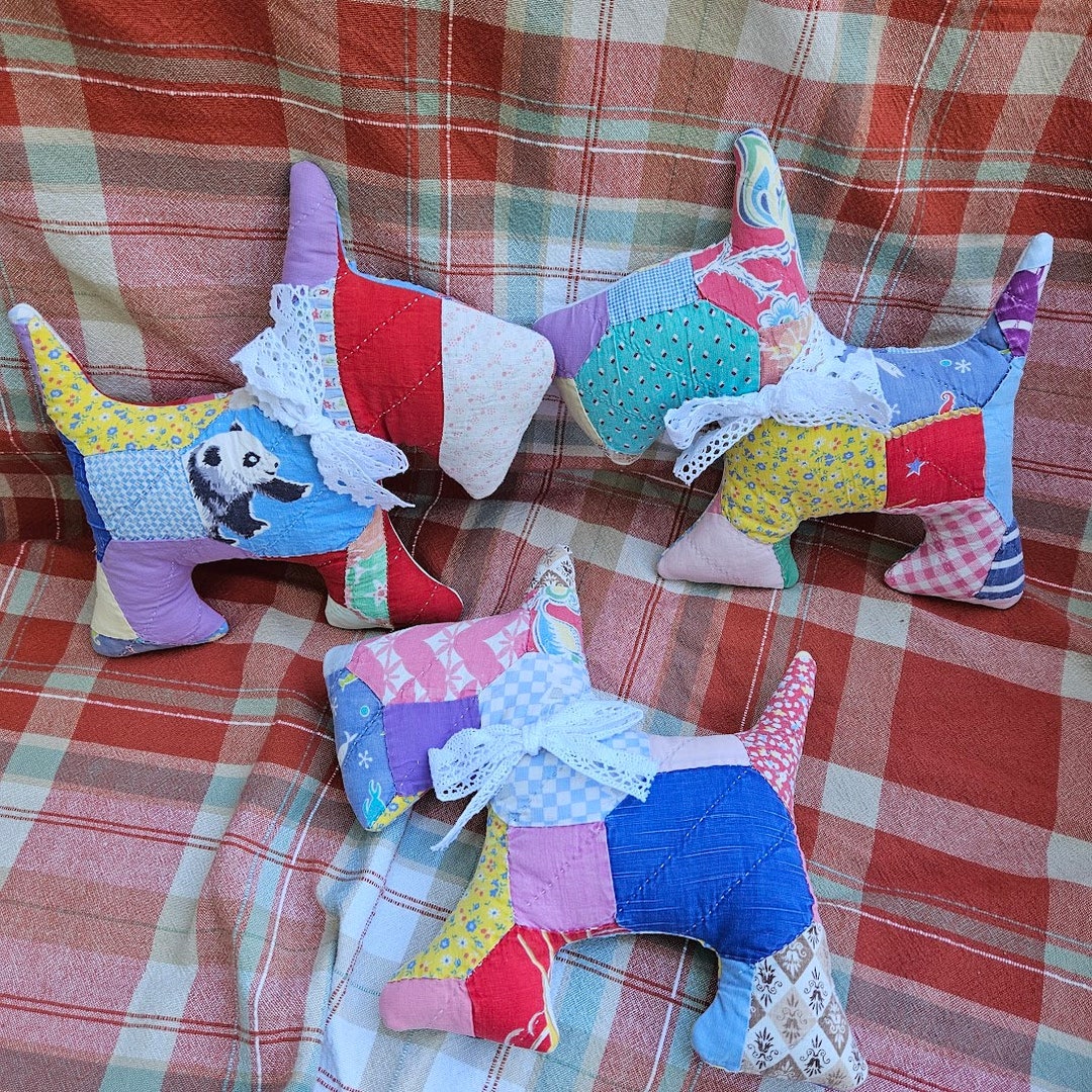 Vintage Quilt Dog, Patchwork Quilt Scotty, Pillow Dog Plushie, Upcycled ...