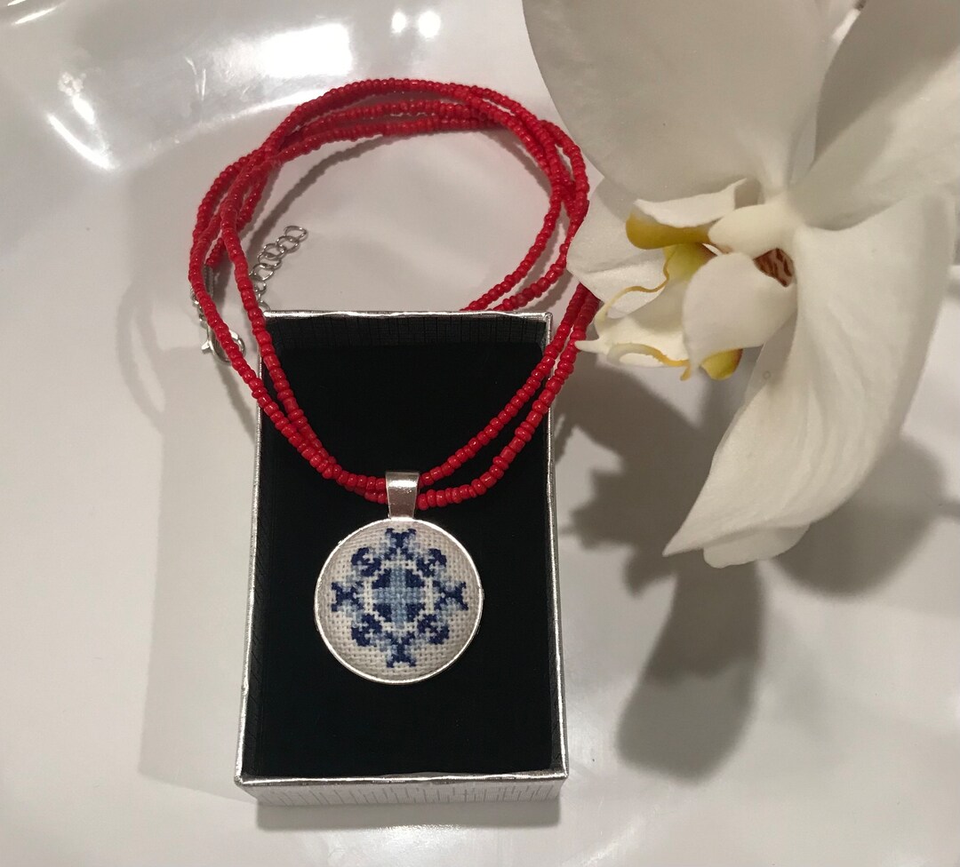 HALINA galina, Halyna, Galyna Ukrainian Ornament Name Pendant Micro ...