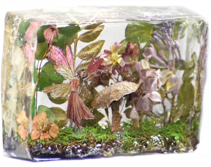 Fairy Sculpture Resin Art Resin Sculpture Unique Gift Diorama Art ...