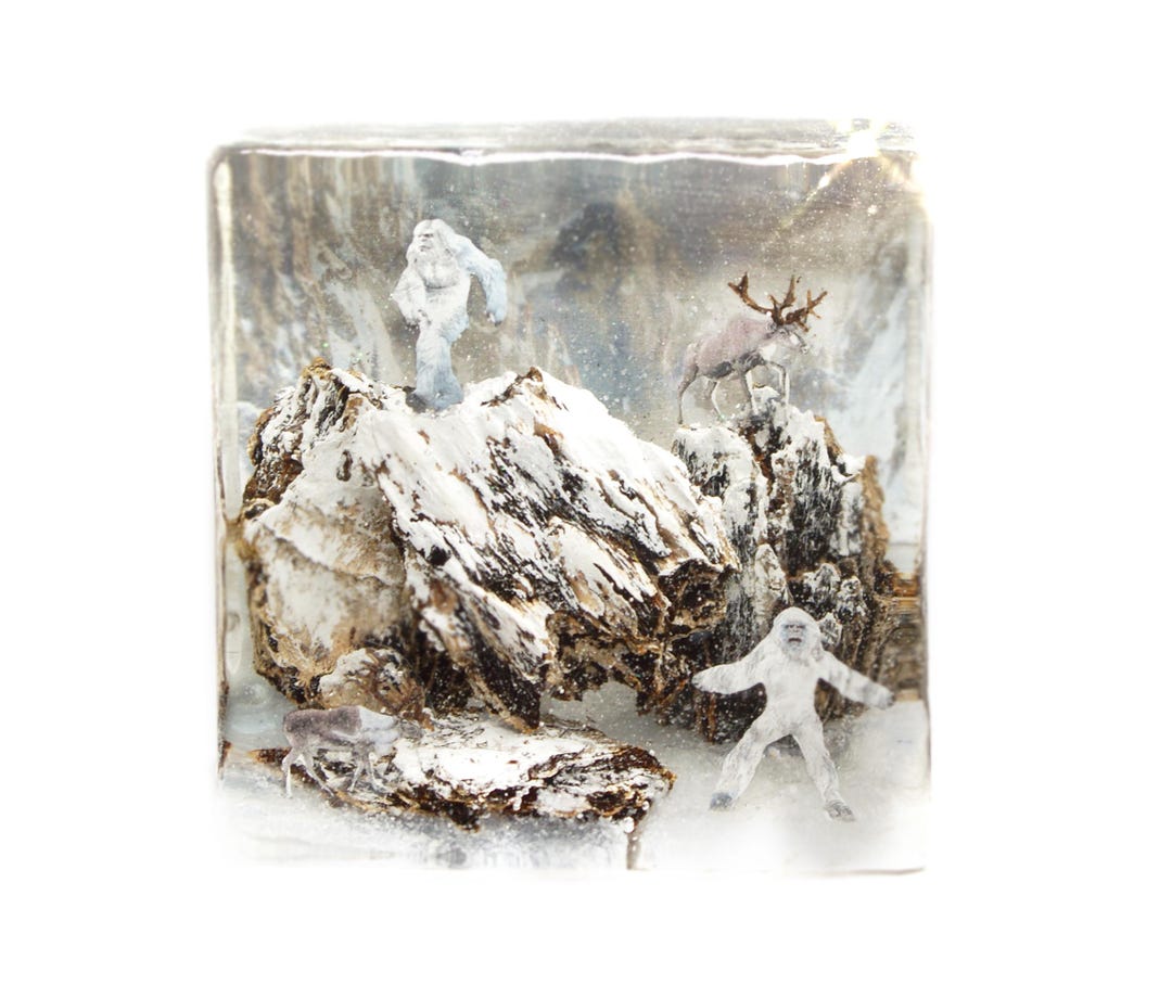 Yeti Winter Mountains Sculpture- Resin Art- Resin Sculpture- Unique ...
