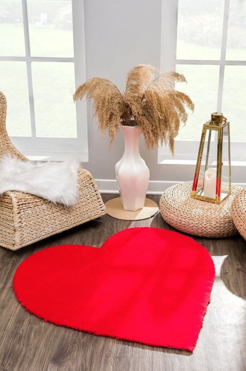 Heart Shaped Carpet / White Heart Mat / With Different Color - Etsy