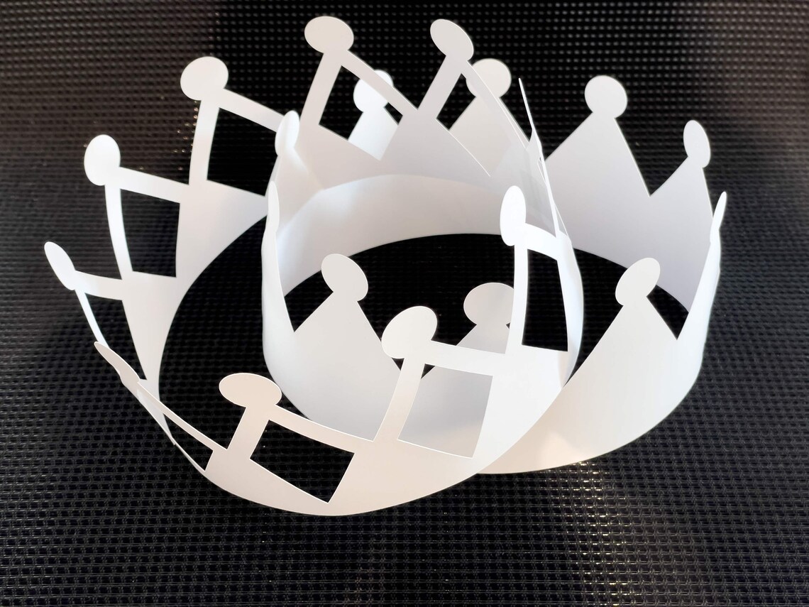 2 SVG Files With 3D Crowns - to Cut on Cricut – Without Using Glue - Etsy