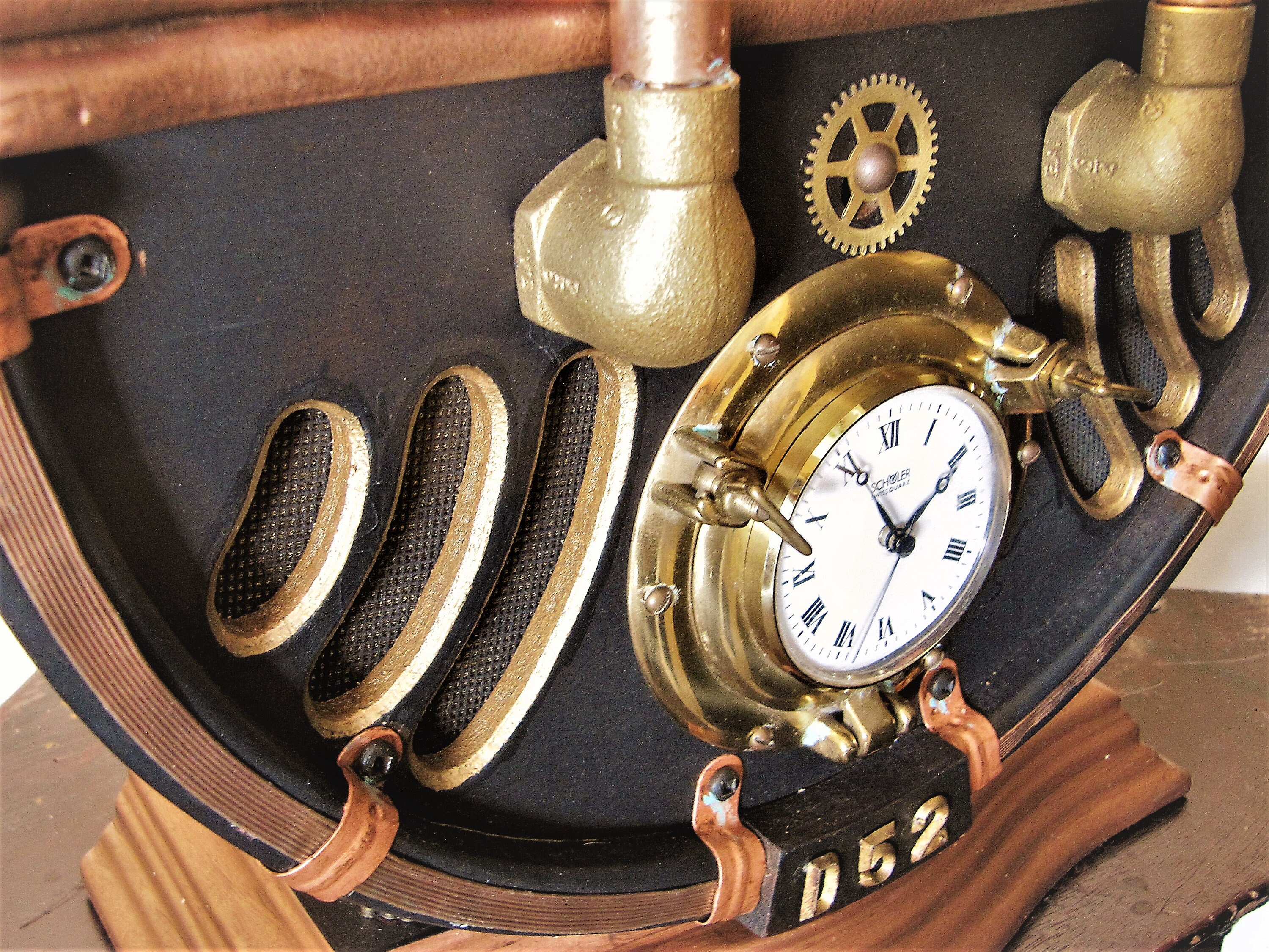 Steampunk Nautilus Table Lamp/clock Created From Recycled Parts - Etsy