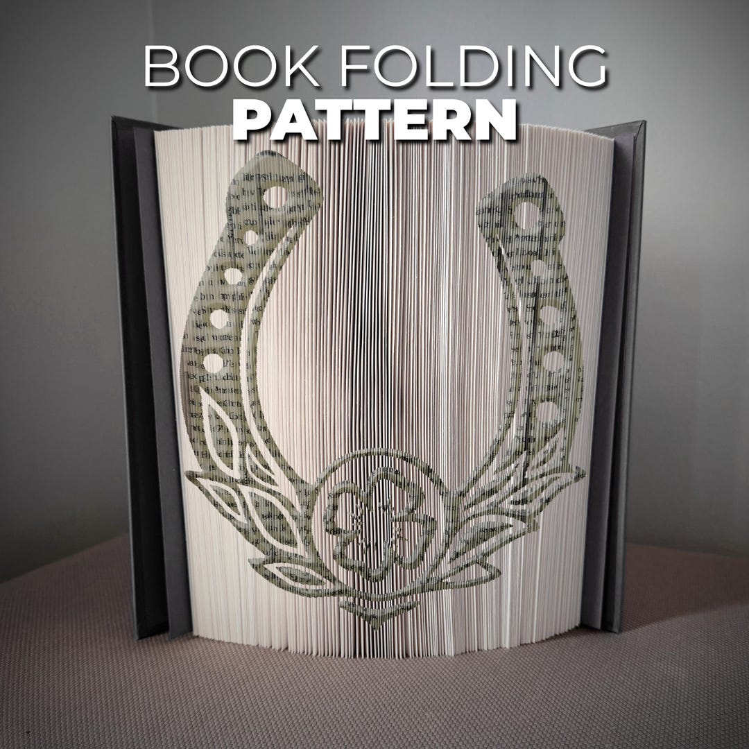 Horseshoe Book Folding Pattern - Cut and Fold - St Patrick's Day ...
