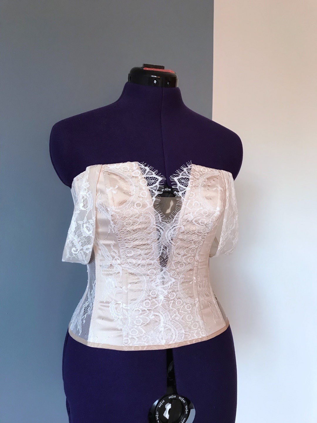 Lace Wedding Corset V-neck Corset Bridal Corset With Removable Straps ...