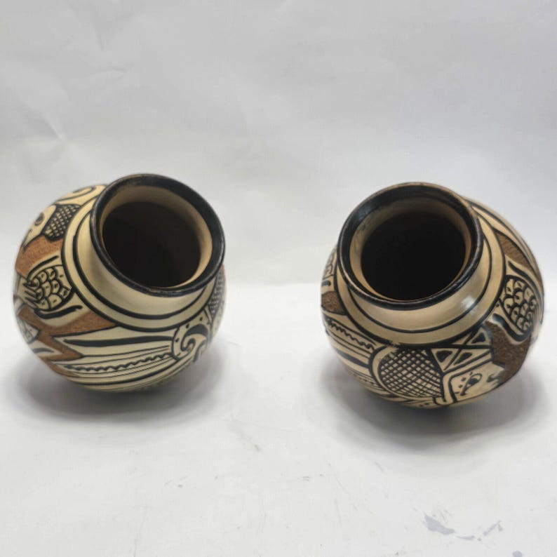 Handcrafted Mexican Mayan-style Pottery Vases With Unique Textured and ...