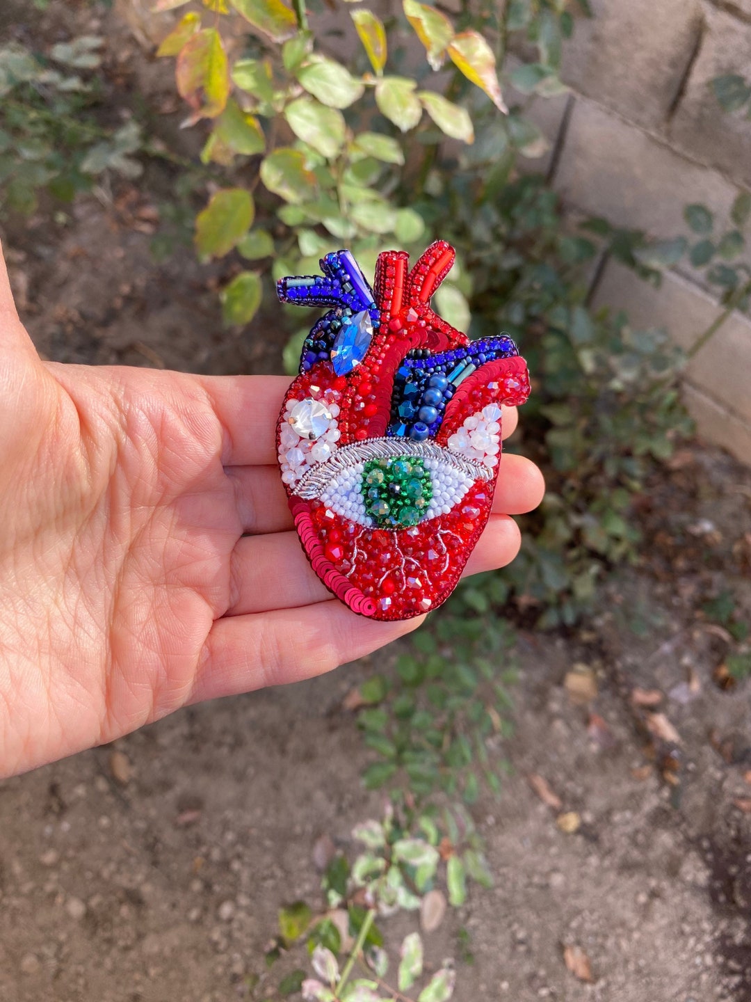 Heart Embroidery Brooch, Anatomical Heart Pin, Gift for Cardiologist ...