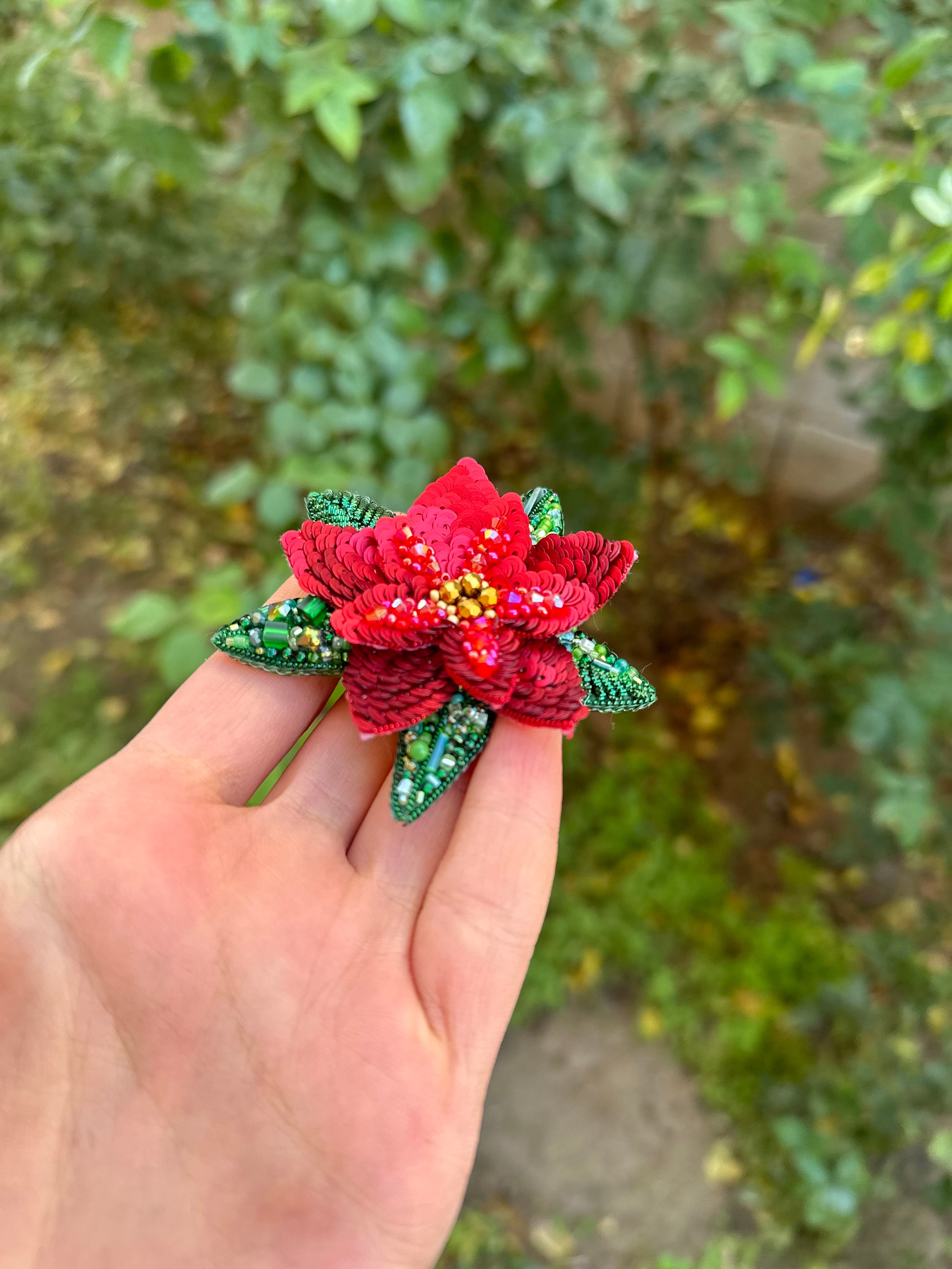 Christmas Red Flower Brooch, Ref Poinsettia Flower Beaded Pin, Lotus ...