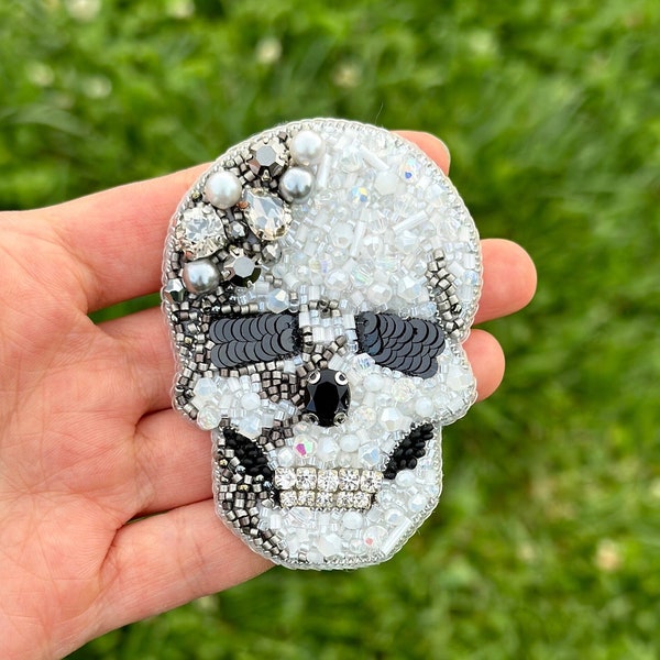 Skull Brooch - Etsy