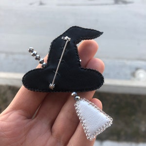 Handmade Witch Hat Brooch, Embroidered Halloween Jewelry, Halloween ...