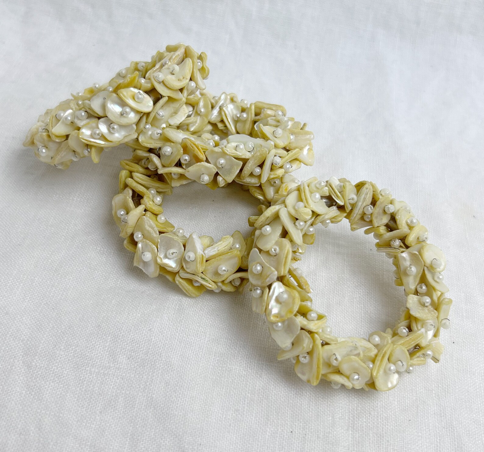 Set of Four Mother of Pearl Puka Shell Napkin Ring Holders With Seed ...