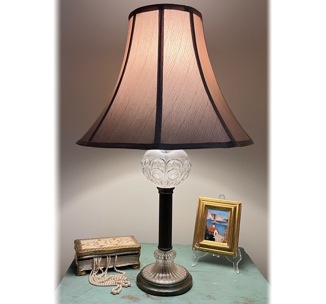 Vintage 27" Brass Metal Table Lamp With Glass Detailing, Acorn Finial ...