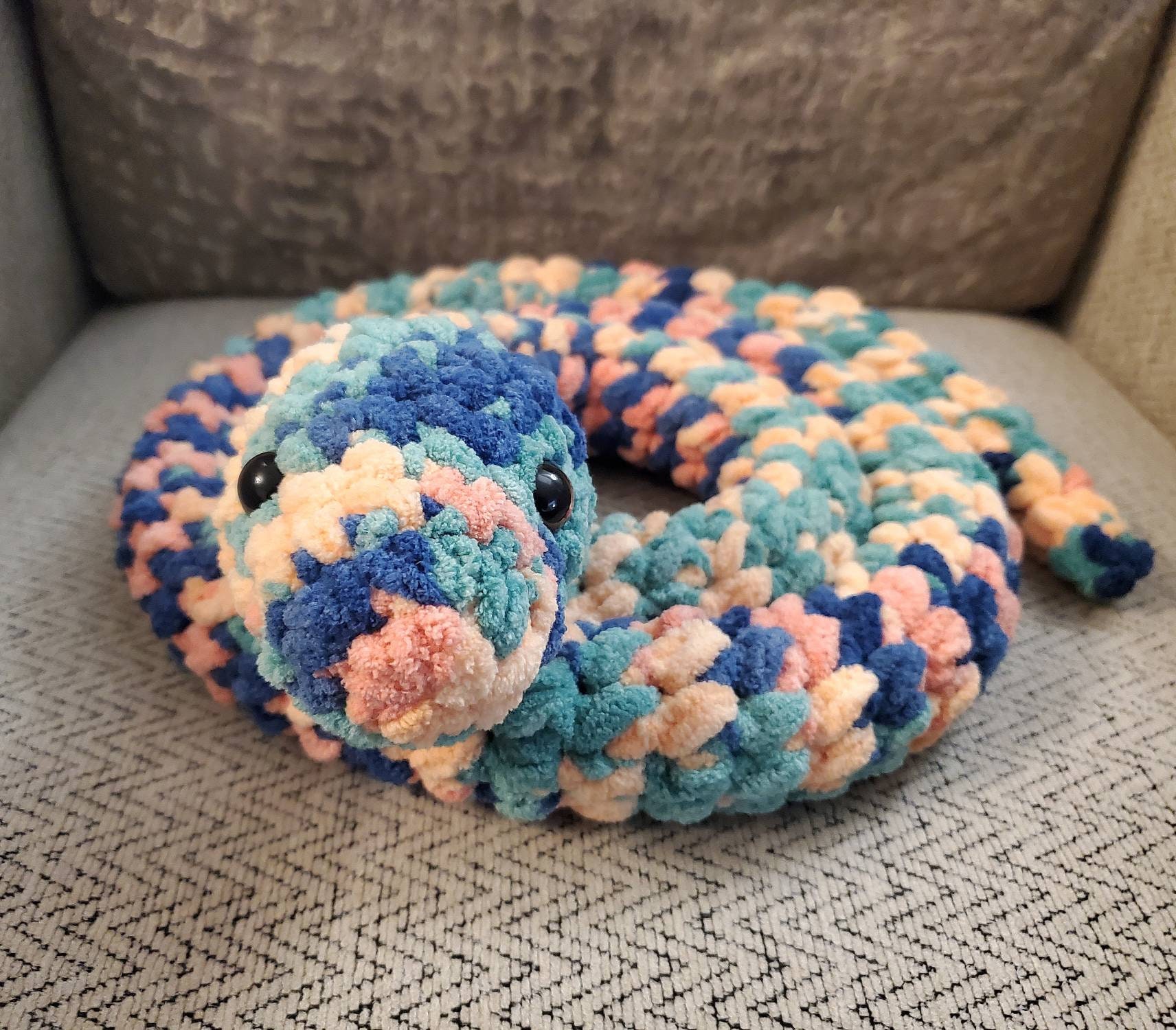 Soft, Cuddly Snake Plush, 5ft to 6ft Long. Various Colors. XL Snakes ...