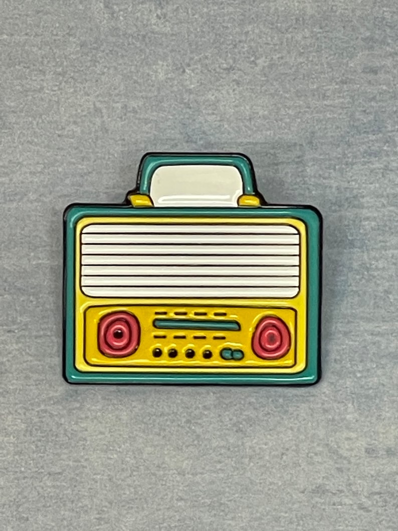 Boombox Enamel Pin Badge: Retro 80s/90s Nostalgia Music Gift - Etsy