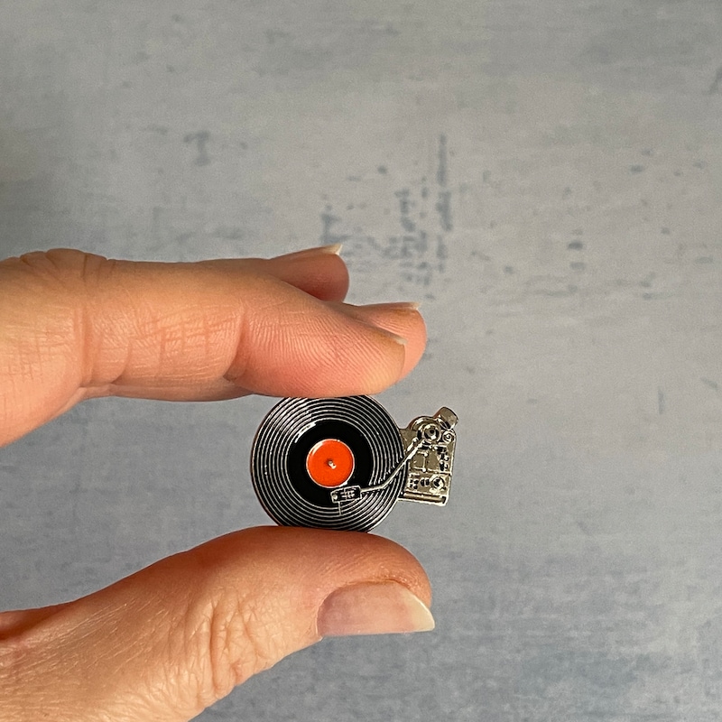 Record Player Pin - Etsy