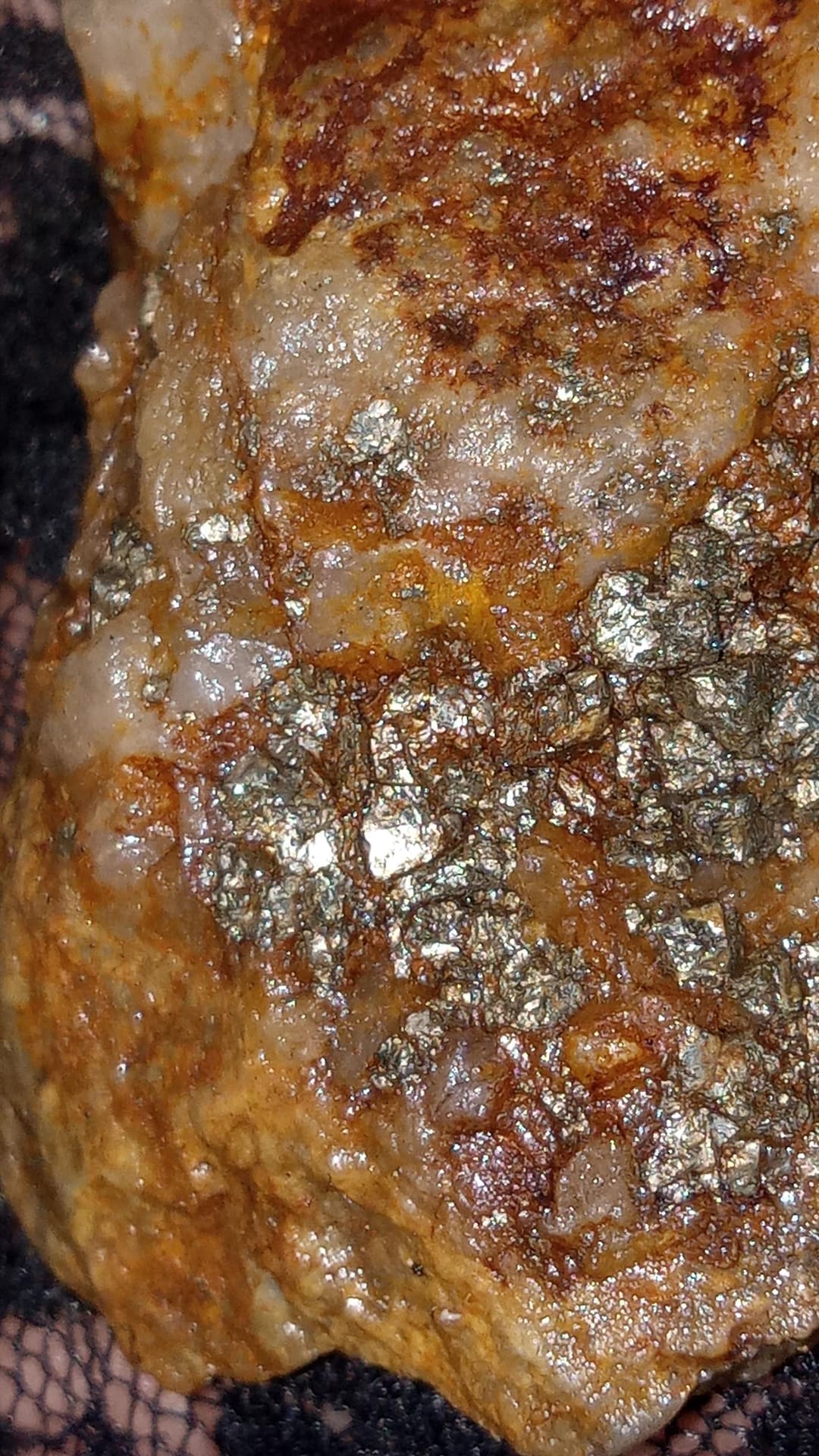 VERY Stunning and Rare Deep Earth Gold Bearing Quartz Nugget! - Etsy