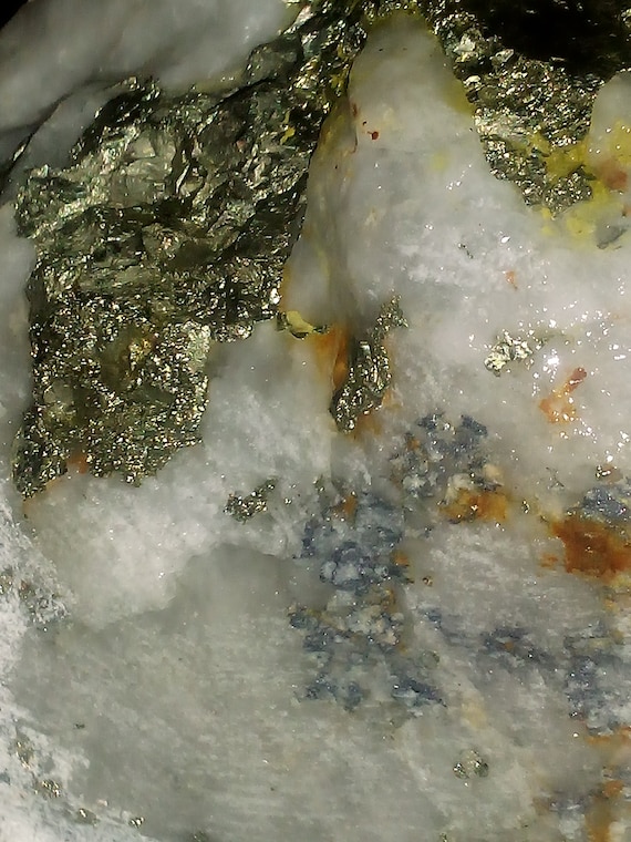 Gold Ore Quartz