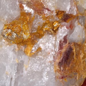 NATIVE 24k Gold in Milky Quartz Nugget!! - Etsy