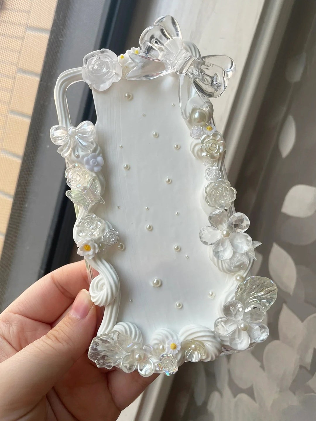 Minimalist White Baroque Style Decoden Phone Case for All Brand, White ...