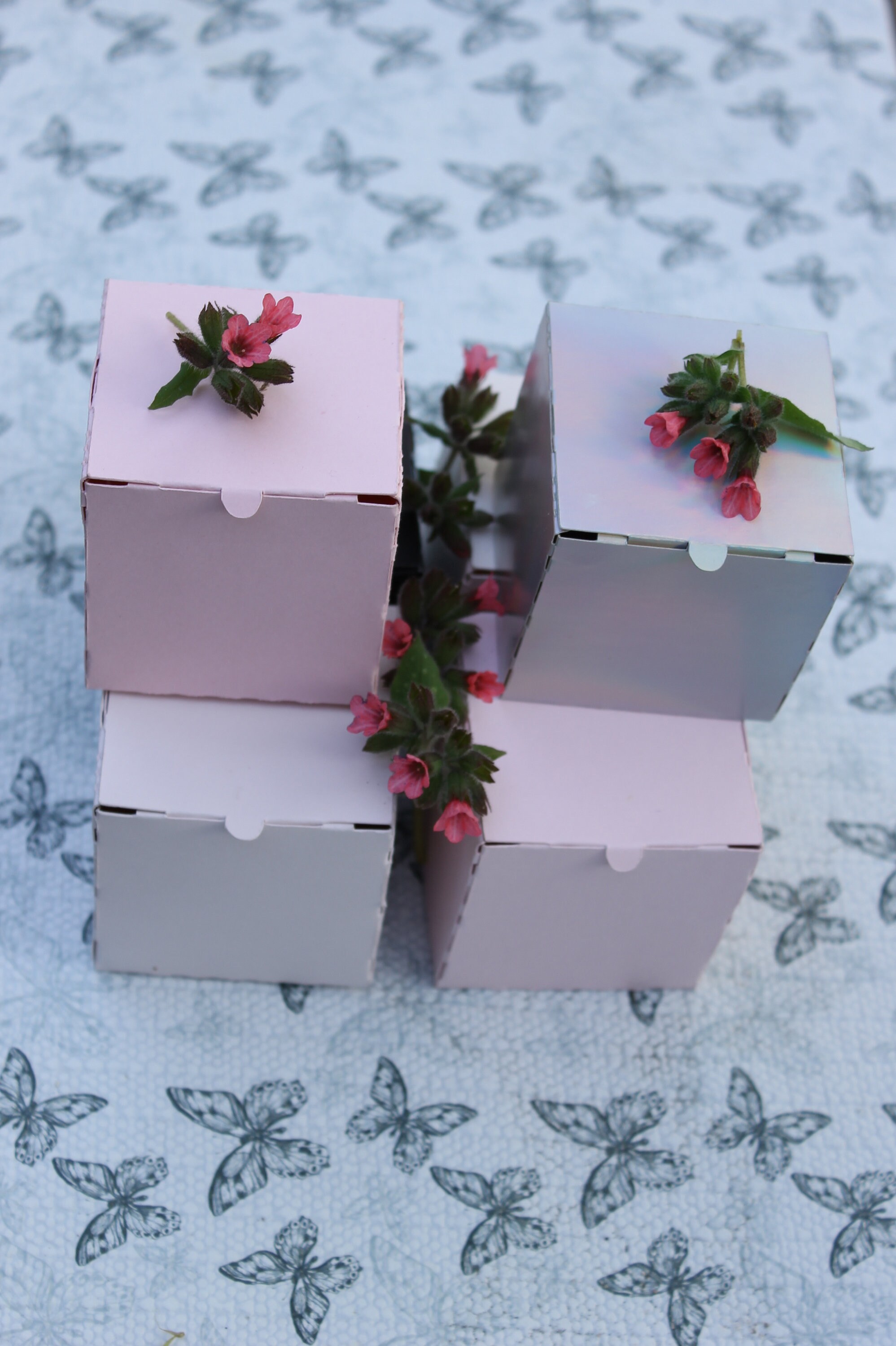 Christmas Gift Boxes SVG Cricut DIY Glueless - Etsy