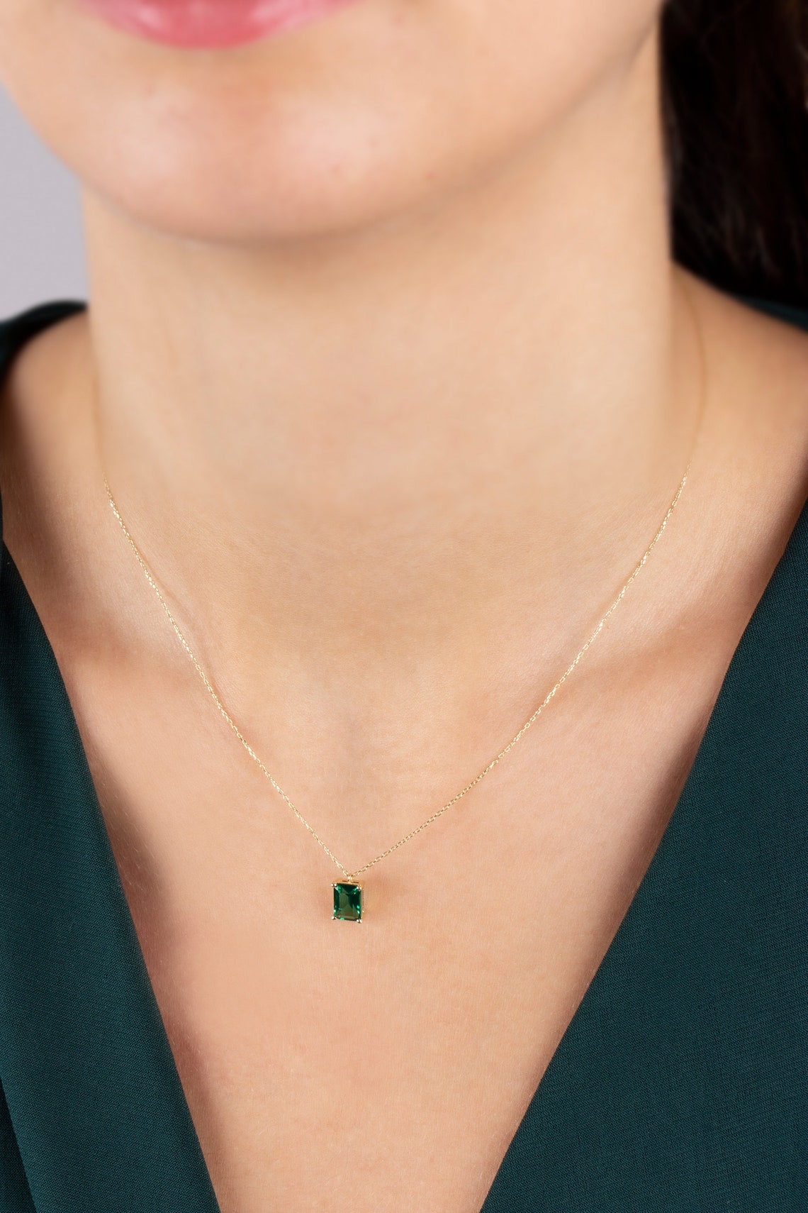 14k Solid Gold Rectangle Emerald Necklace Minimalist - Etsy