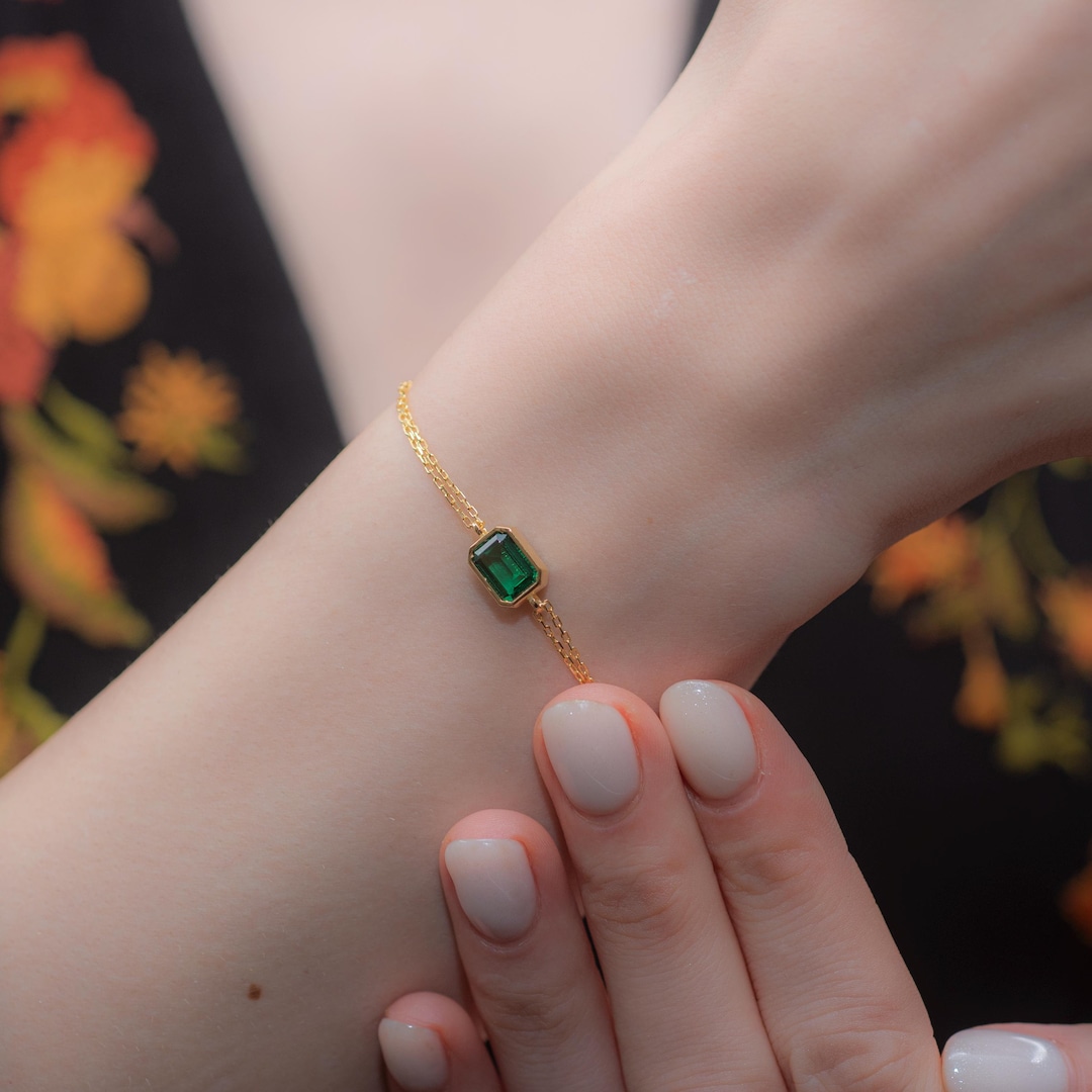 Emerald Birthstone Baguette May Bracelet, Handcrafted 14K Solid Gold ...