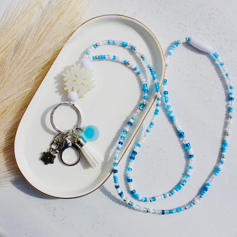 Snowflake Keychain - Etsy