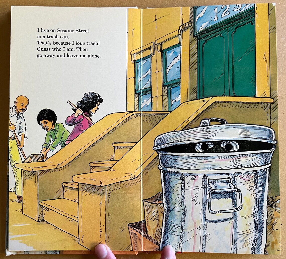 Sesame Street: Who Am I Featuring Jim Henson's Muppets Illustrated by ...