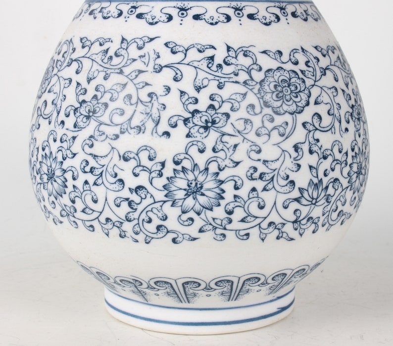 Hand-painted Blue and White Porcelain Vases From the Folk Collection - Etsy