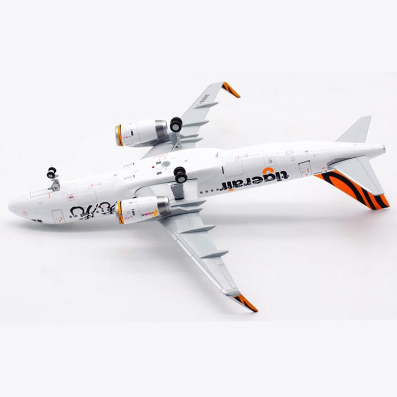 Die Cast 1:200 Ratio Xinfeng Tiger Airlines A-320 Civil Aviation ...