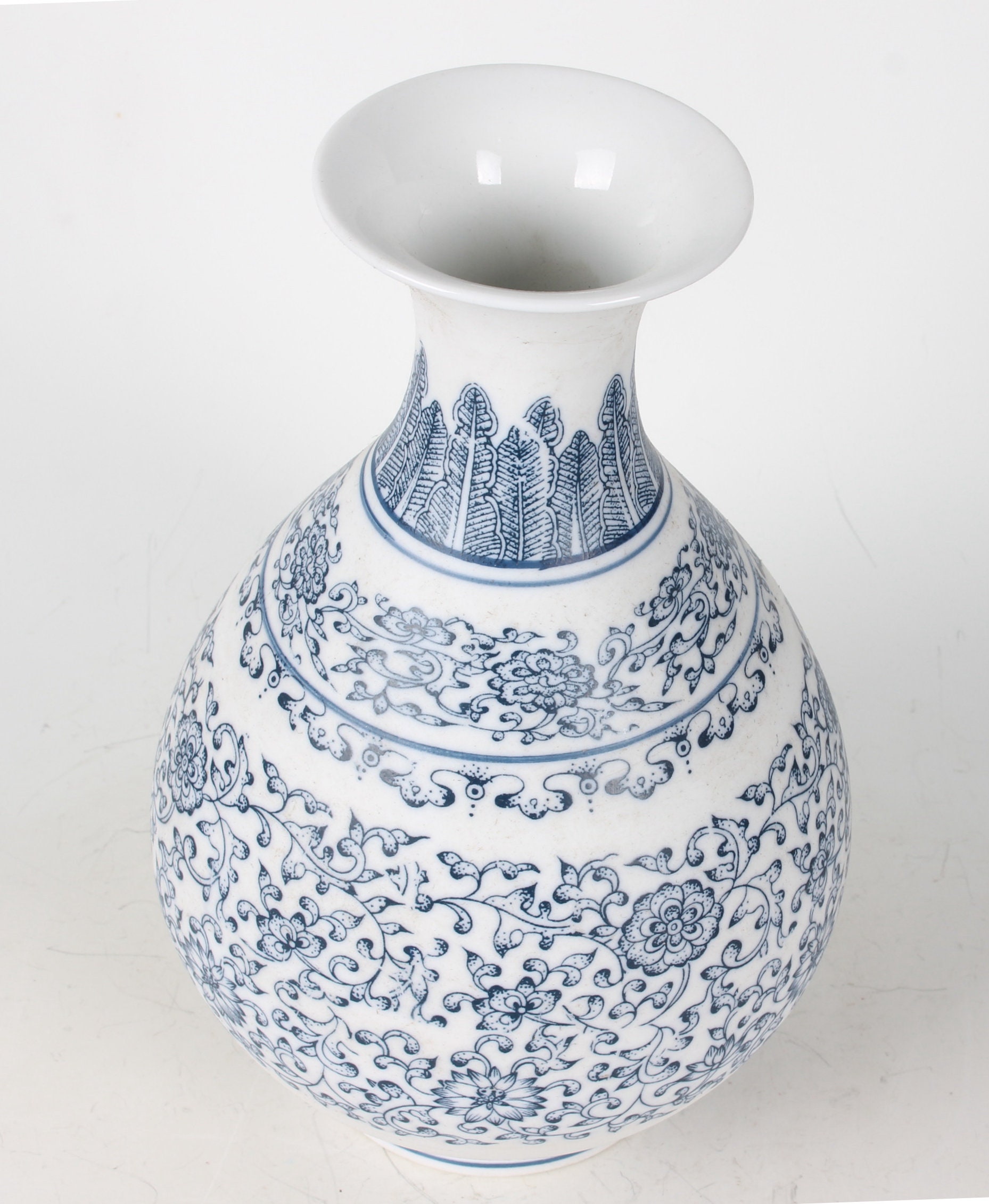 Hand-painted Blue and White Porcelain Vases From the Folk Collection - Etsy