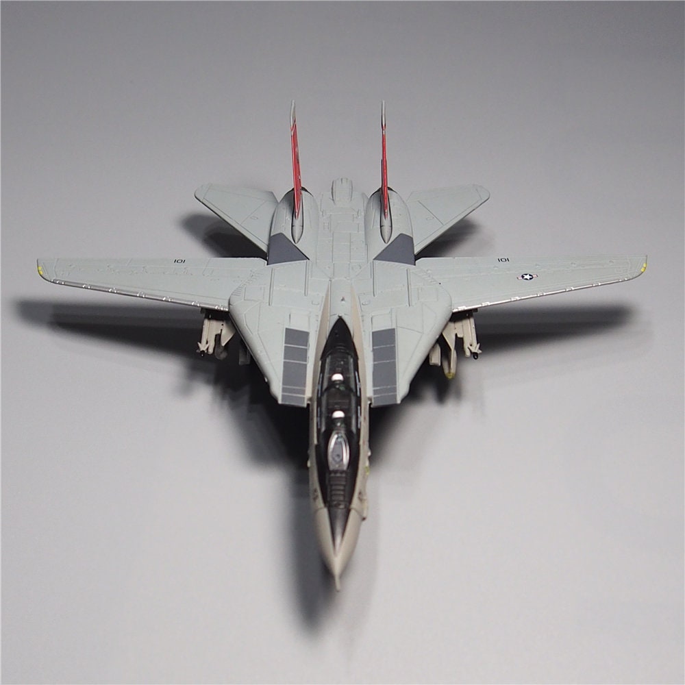 Diecast 1: 100 Scale F14 Militarized Combat Fighter Model Simulation ...
