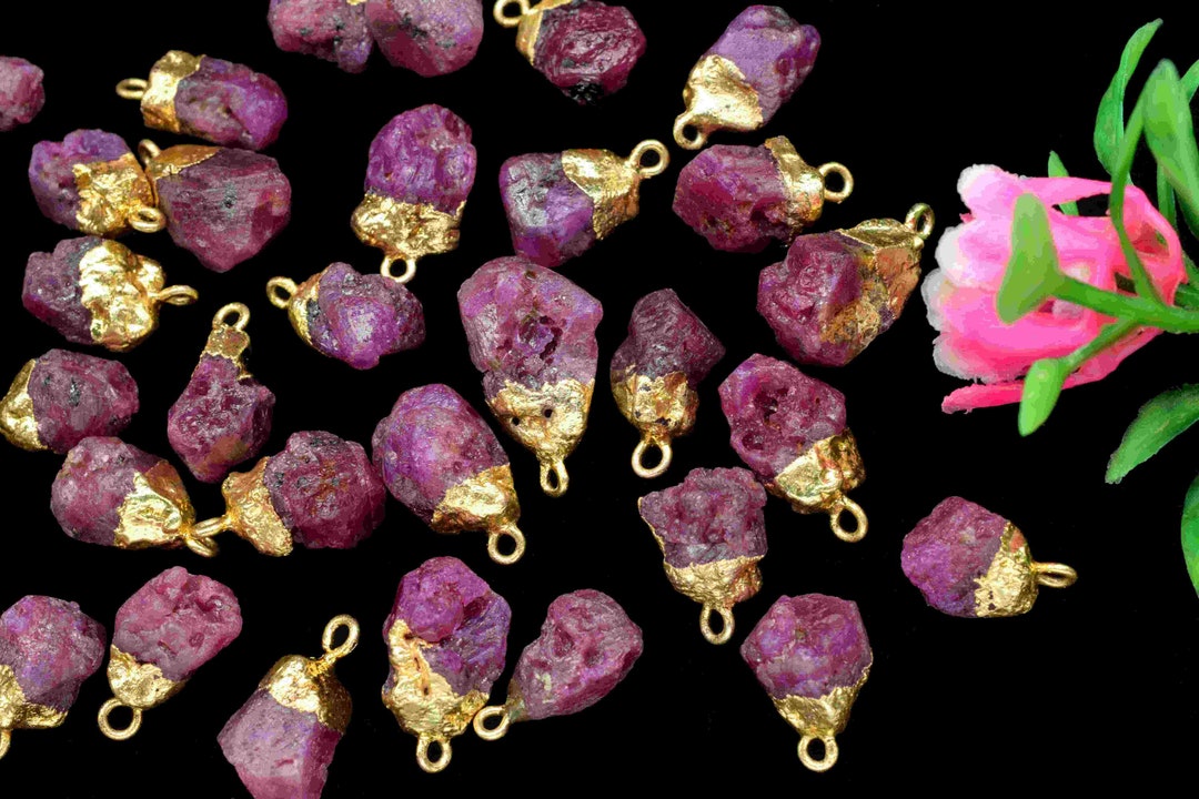 Natural Rough Stone Ruby Pendant,gemstone Pendant,rough Gemstone ...
