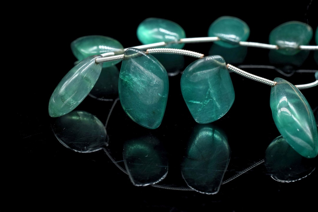 Natural Emerald Green Quartz Smooth Irregular Shape Briolette's,13x20mm ...