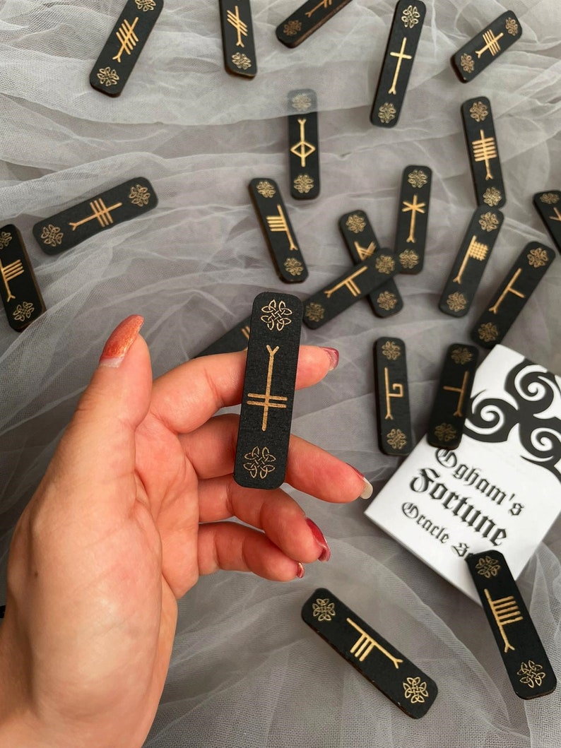 Ogham's Fortune Oracle Set // Ogham Runes // Celtic Runes - Etsy