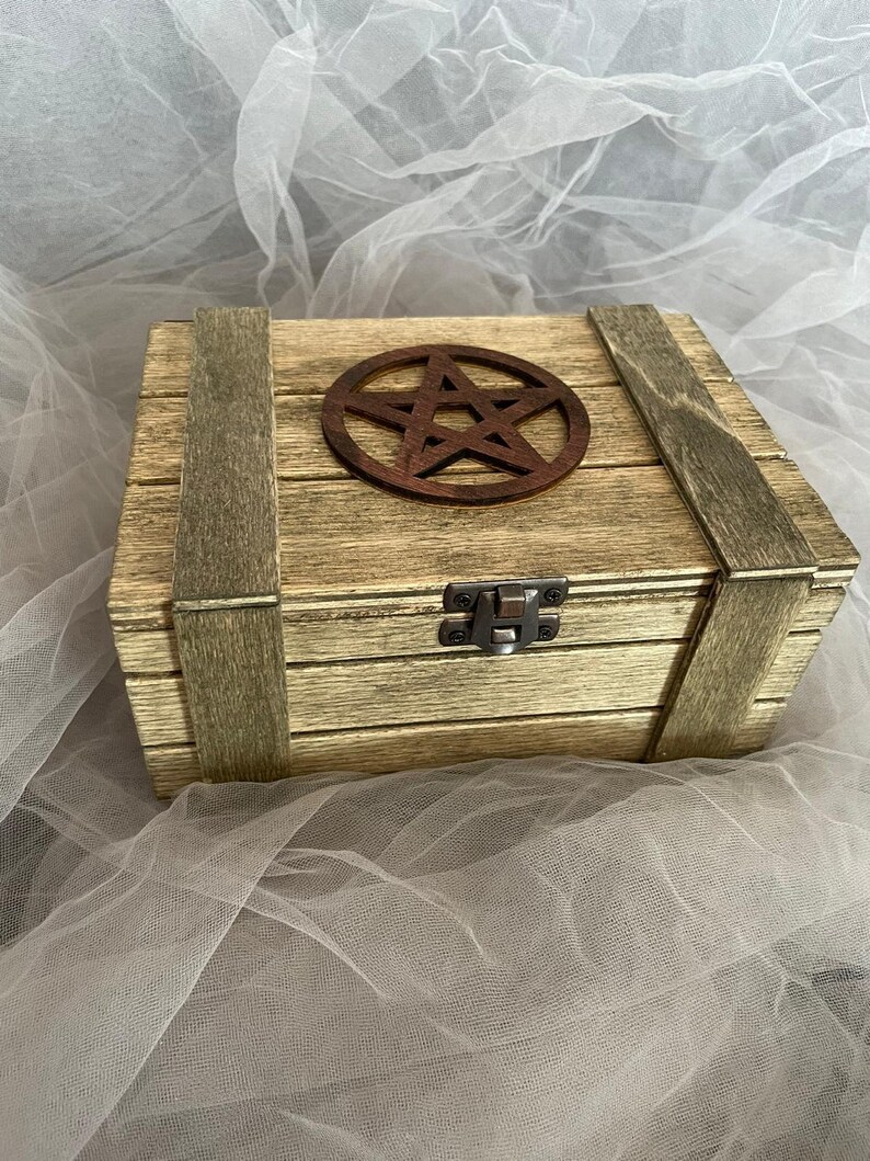 Altar Box With Pentacle Moon Design // Witch Box // Altar Box - Etsy